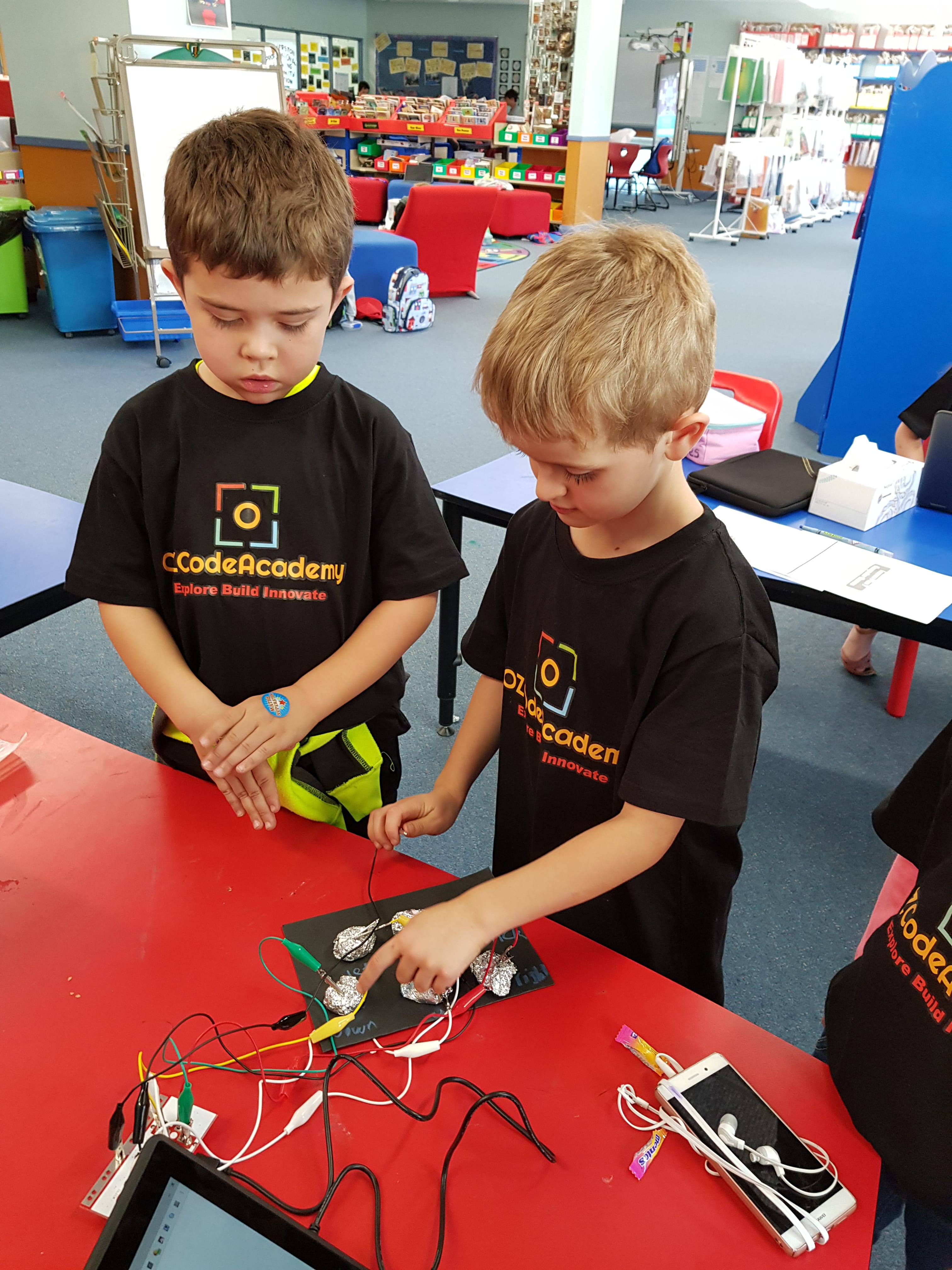 Oz Code Academy – Explore Build Innovate